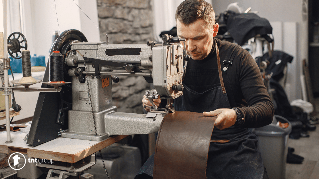 Craftsman in dreams - 19 Best Meanings and Symbolisms